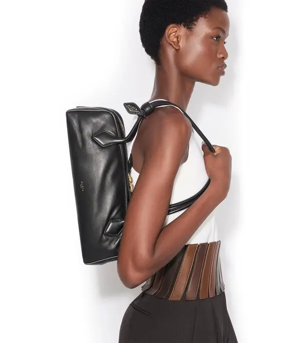 Alaïa Medium Lambskin Le Teckel Shoulder Bag - Black