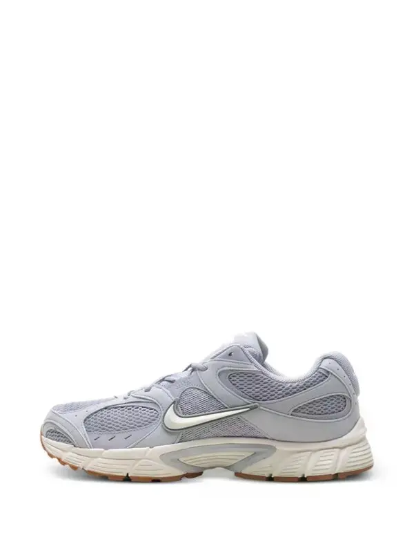 Nike V5 Rnr Low-top Sneakers - Grey
