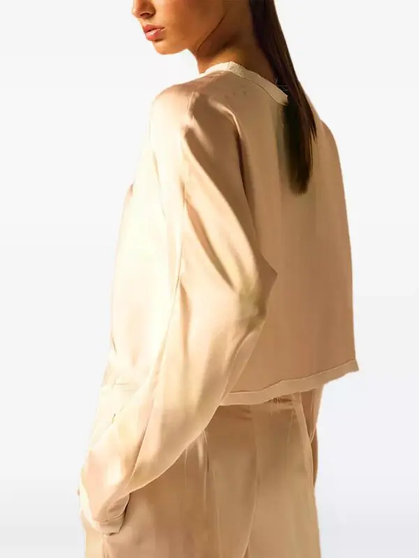 JBQ Raw-cut Cropped Top