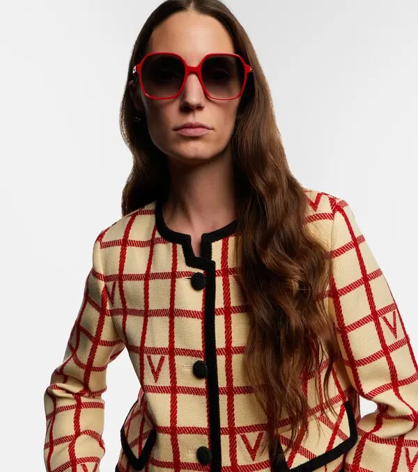 Valentino Garavani Light V Vlogo Oversized Sunglasses