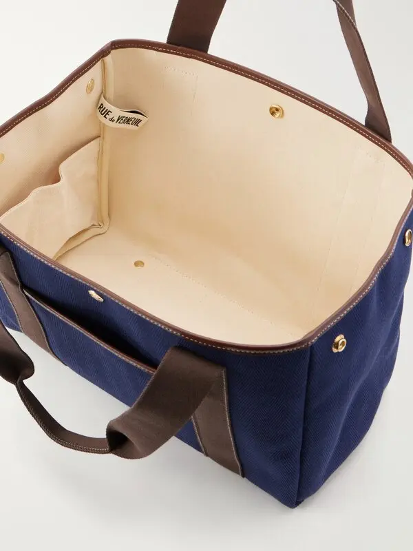 Rue De Verneuil Traversée Medium Tote Bag
