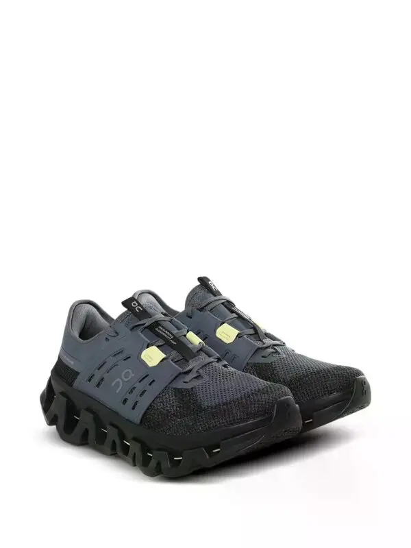On Cloudswift Amp Sneakers With Mesh Panelling And Chunky Rubber Sole - Grey