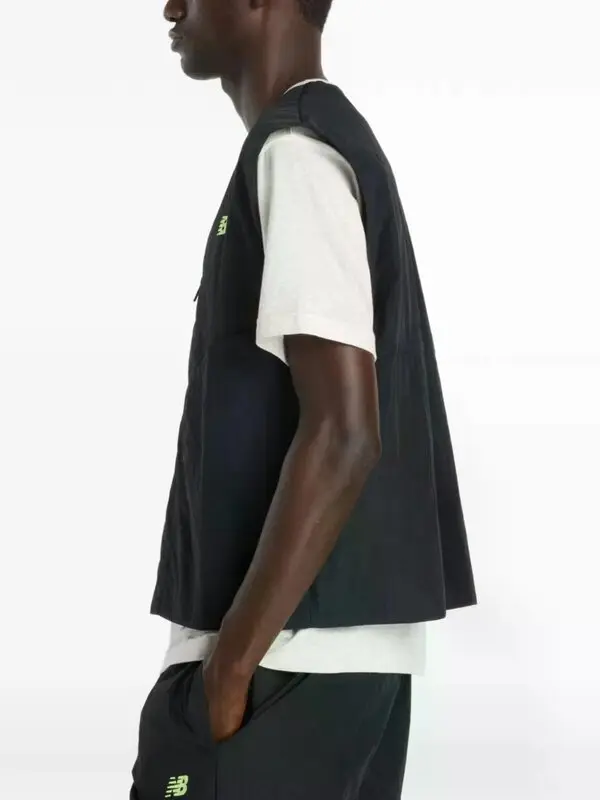 NEW BALANCE Castlefield Woven Vest