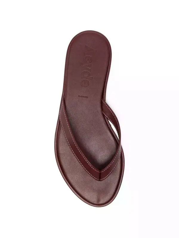 AeydĒ Contrast Stitch Thong Sandals