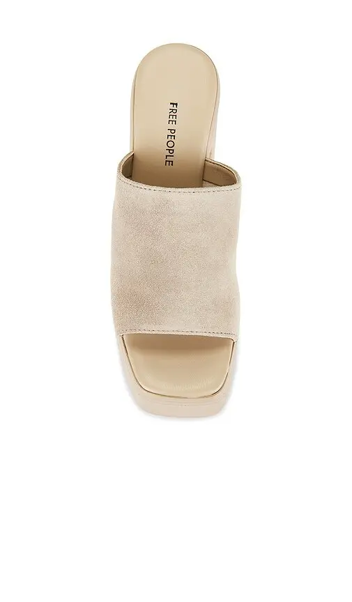 Free People Zoe Platform Sandal In Diamond Suede - Taupe