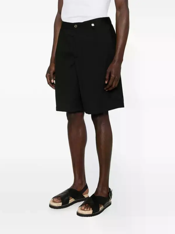 MYTHS Tailored Shorts - Black