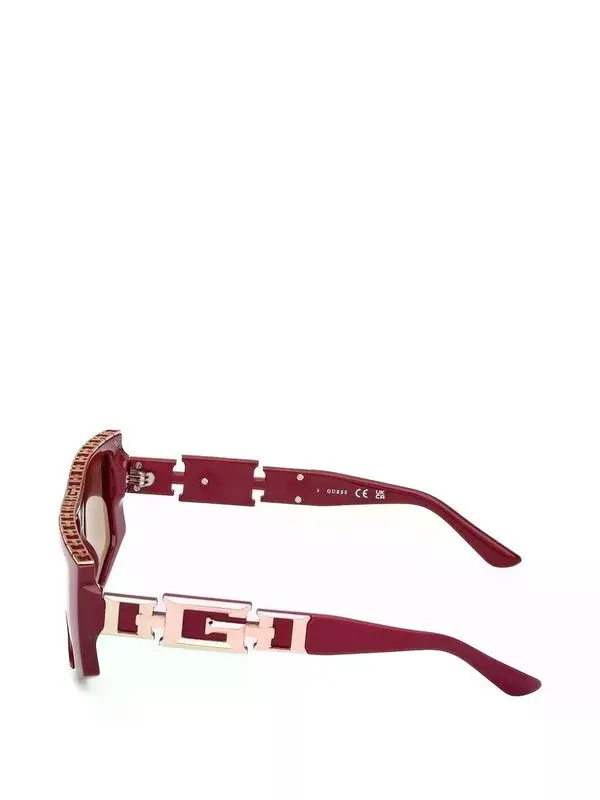 Guess Logo Plaque Geometric Frame Sunglasses - Red