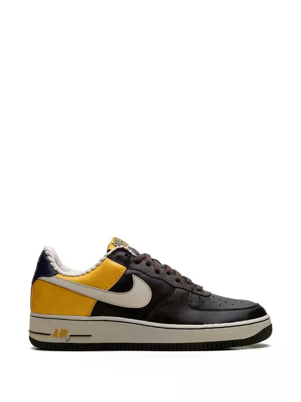 Nike Force 1 Premium Leather Sneakers