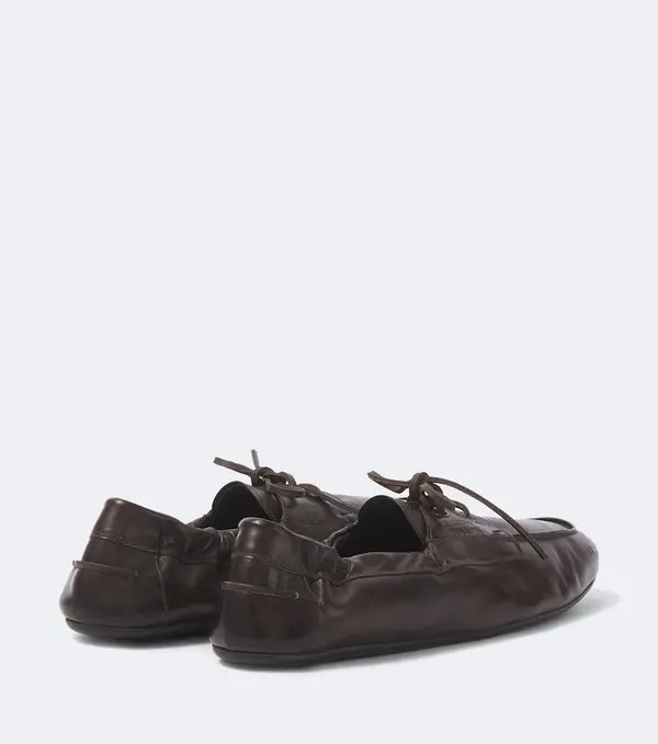 Prada Shuffle Leather Boat Shoes - Brown