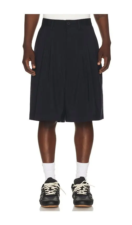KROST Eco Pleated Short In . Also - Navy
