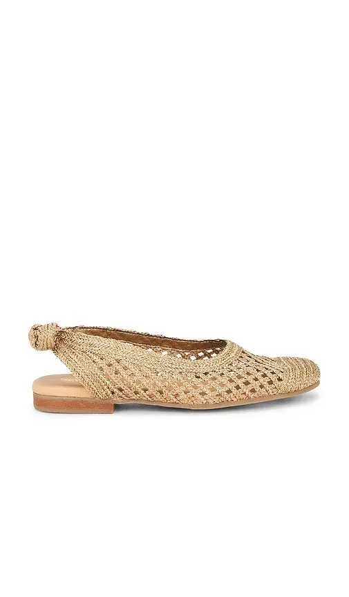 Seychelles Woven Flat