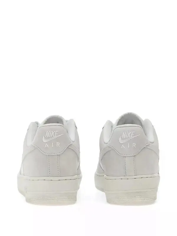 Nike Air Force 1 '07 Lv8 Sneakers
