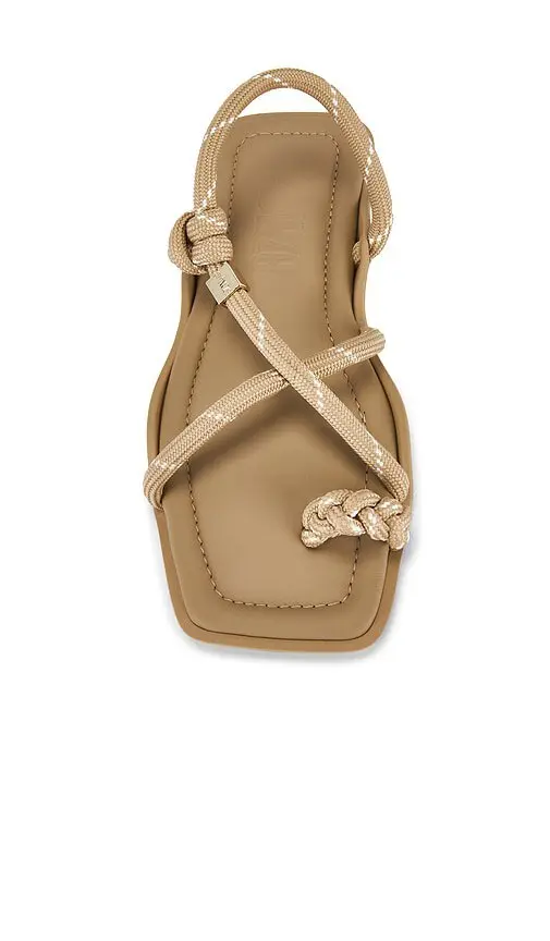 FLÃ²WZE Flòwze Flò Square Sandal