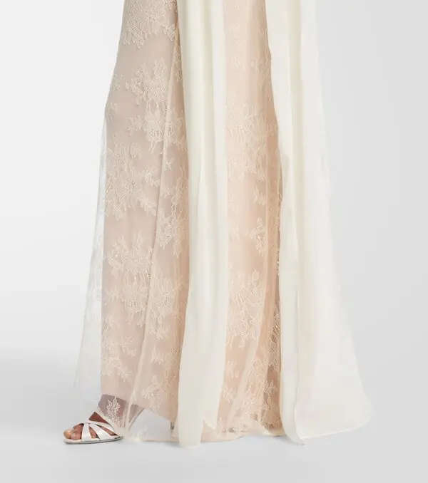 DE LA VALI Amora Lace Tulle Gown