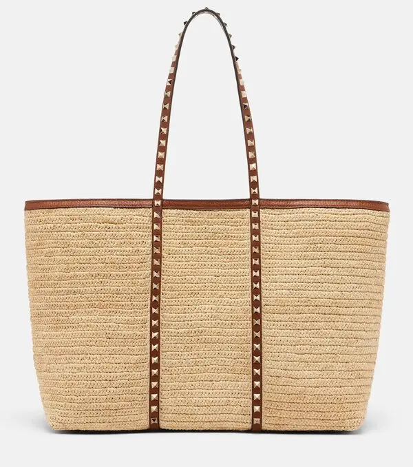 Valentino Garavani Rockstud Large Raffia Tote Bag - Beige