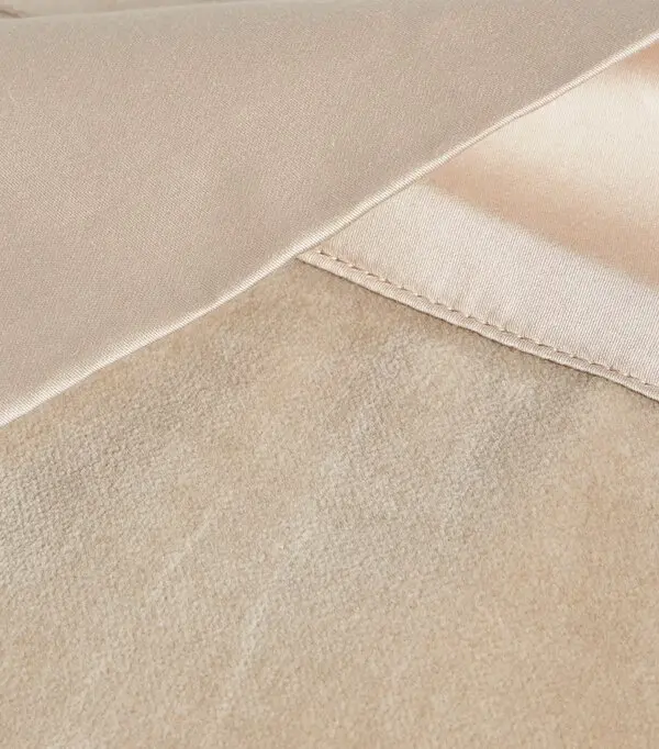AMALIA Cirrus Super King Bedspread