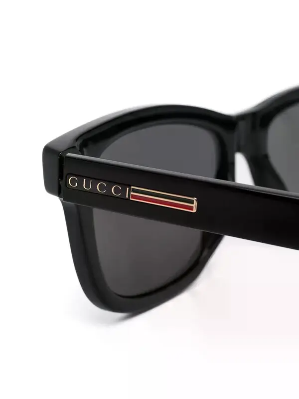 Gucci D-frame Sunglasses With Web Stripe Detail - Black