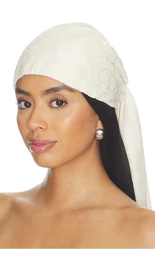 Lele Sadoughi Sophia Eyelet Scarf Cap - Ivory
