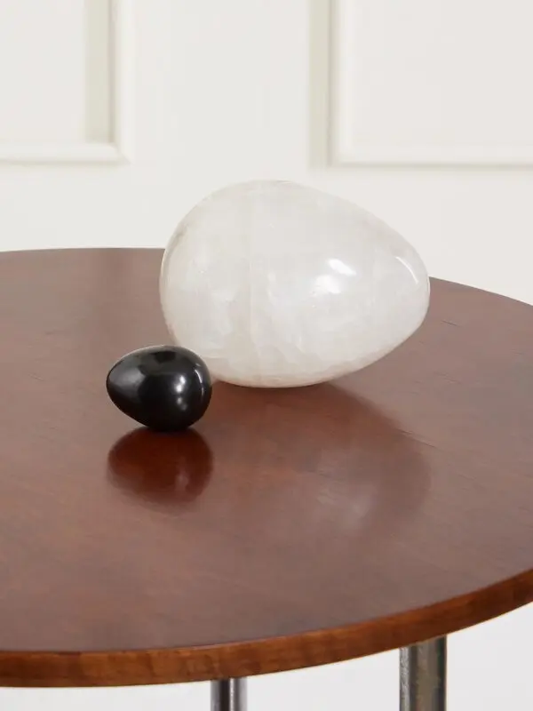 FOURTH STREET Egg Quartz Sculpture