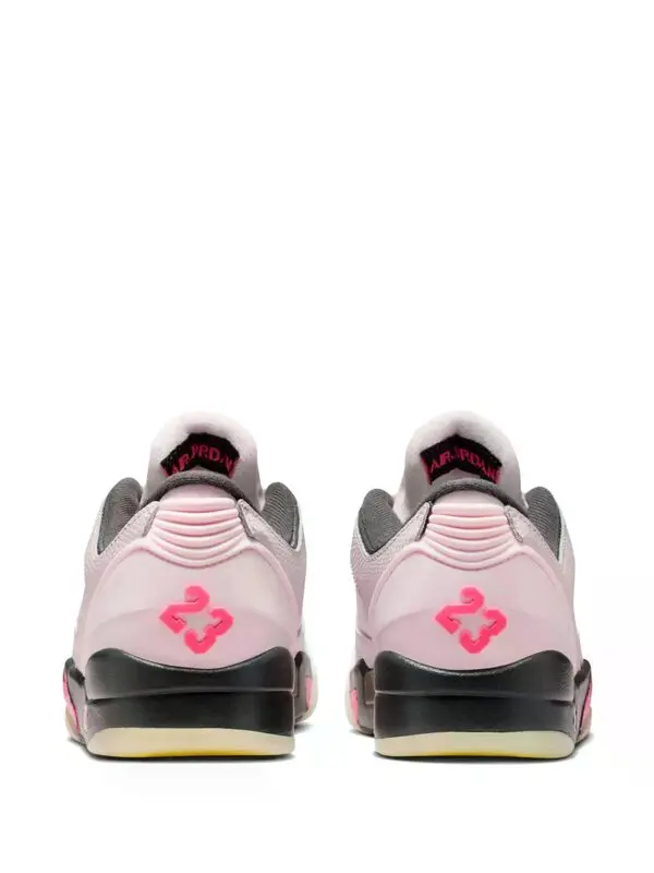 JORDAN Sixty Plus Low Pearl Sneakers - Pink