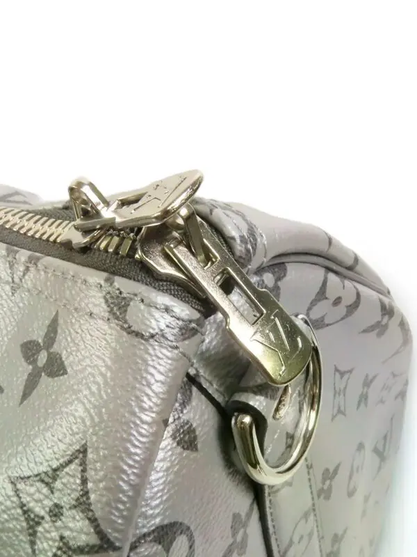 LOUIS VUITTON 50 Keepall Bandoulière Monogram Reflect Tote Bag - Grey
