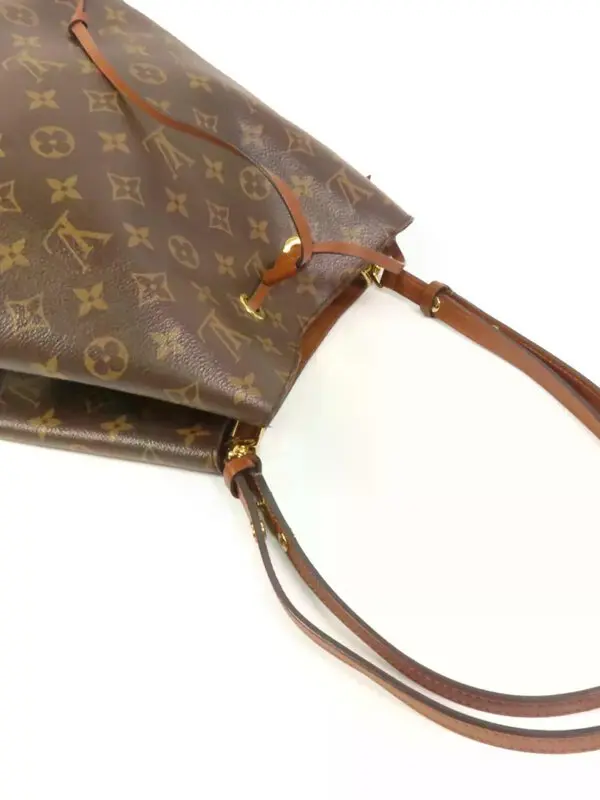 LOUIS VUITTON Monogram Bucket Bag - Brown