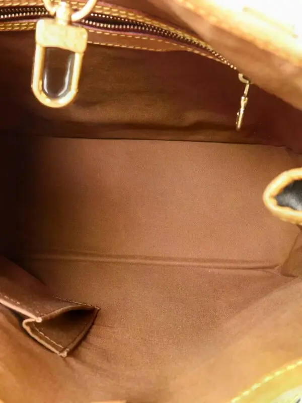 LOUIS VUITTON Monogram Batignolles Tote Bag