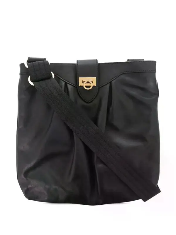 FERRAGAMO Gancini Crossbody Bag - Black
