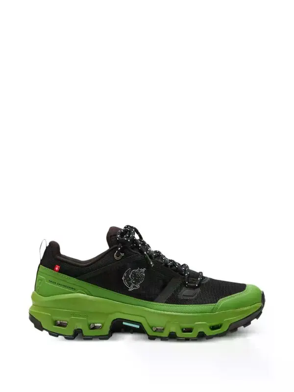 On Cloudventure" Lace-up Sneakers