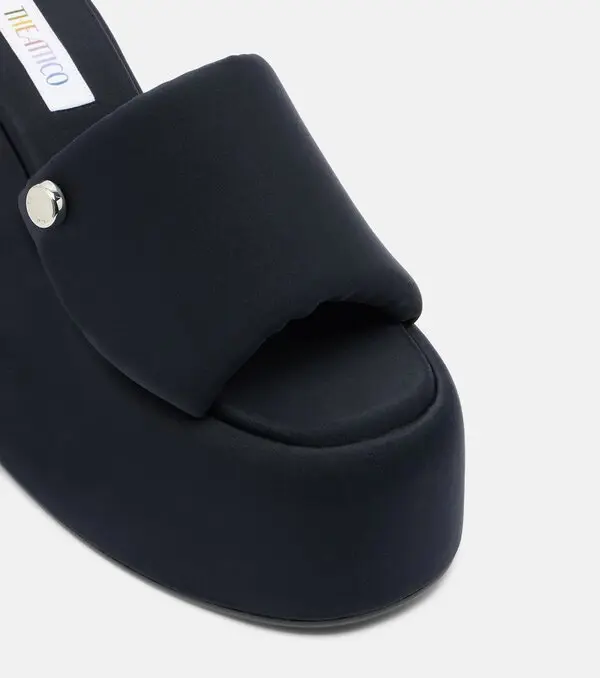 Attico Mochi Platform Slides