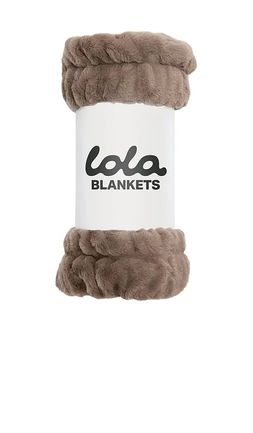 LOLA BLANKETS The Pet Blanket