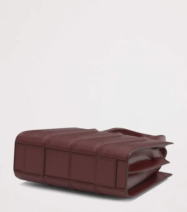 Max Mara Micro Quilted Whitney Top-handle Bag - Red