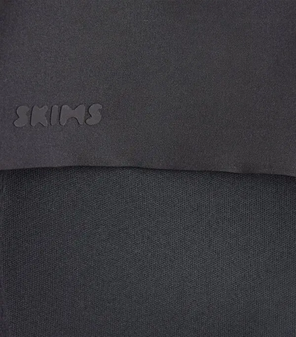 SKIMS Ultimate Nipple Wireless Push-up Bra