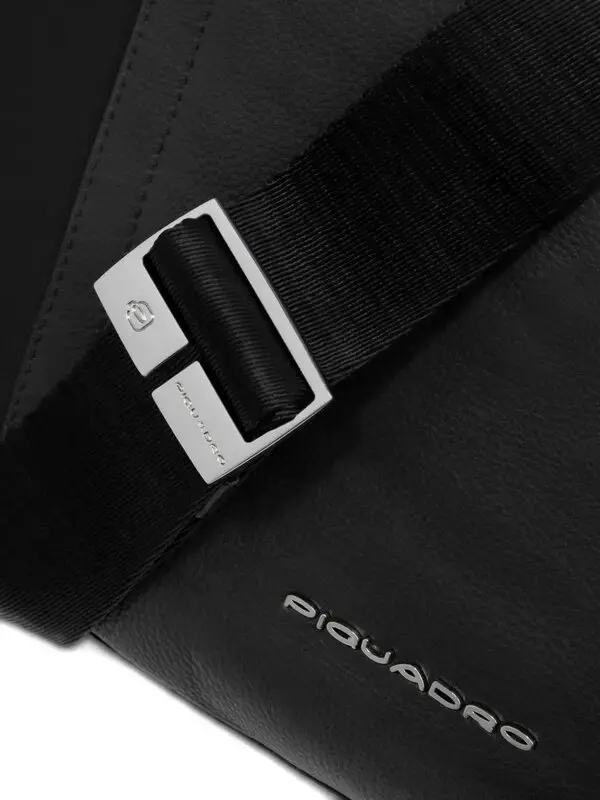 PIQUADRO Leather-panelled Shoulder Bag