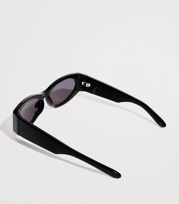 SIR. The Classic Cat Eye Sunglasses - Black