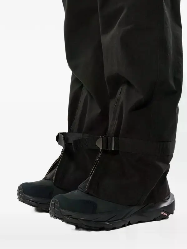 66 NORTH Hamrar Buckle-detail Cargo Pants