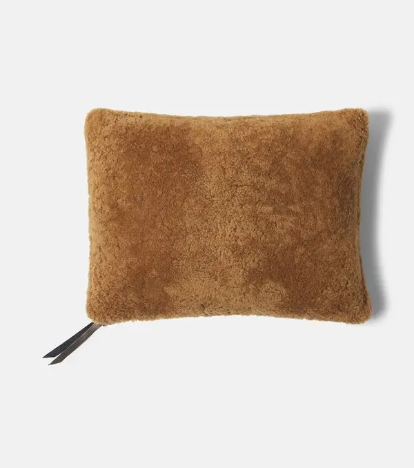 Maison De Vacances Shearling Cushion