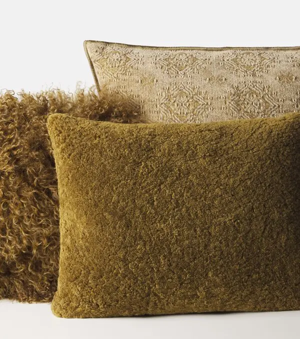 Maison De Vacances Shearling Cushion