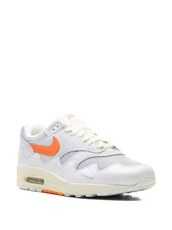 Nike Patta X Max 1 "waves" Sneakers