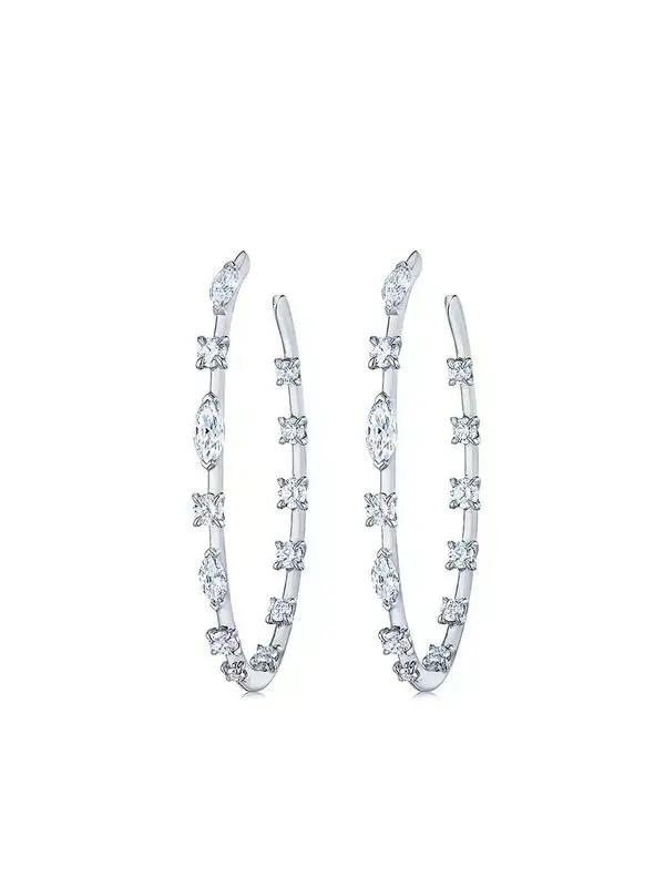 Kwiat 18kt White Gold Diamond Hoop Earrings - Silver