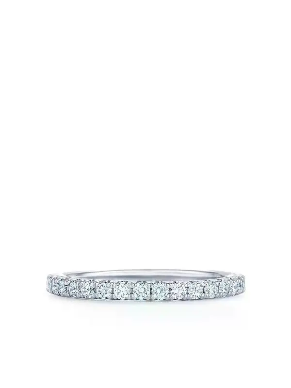 Kwiat 18kt White Gold Diamond Band Ring - Silver