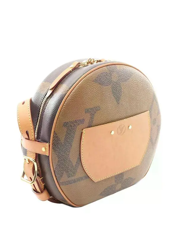 LOUIS VUITTON 2019 Monogram Giant Reverse Boite Chapeau Souple Crossbody Bag - Brown