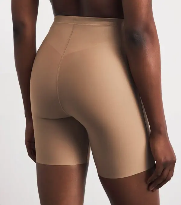 SKIMS Core Sculpt Mid-waist Shorts