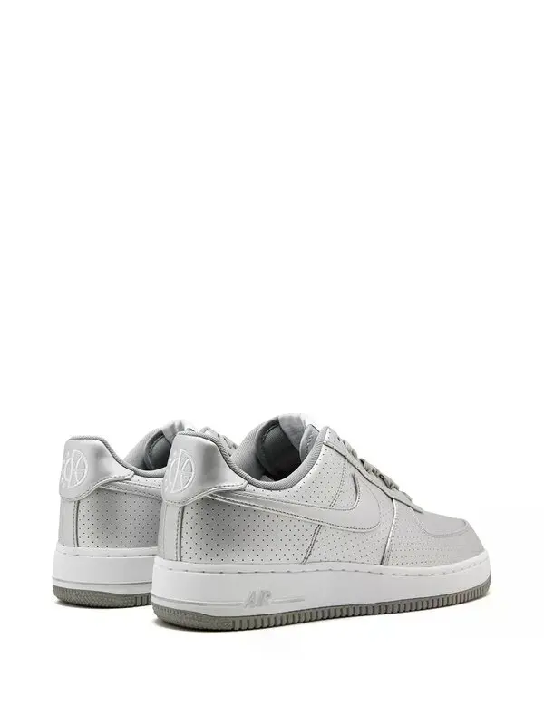 Nike Force 1 '07 Lv8 Sneakers