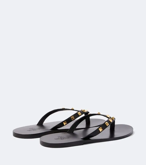 Valentino Garavani Rockstud Leather Thong Sandals