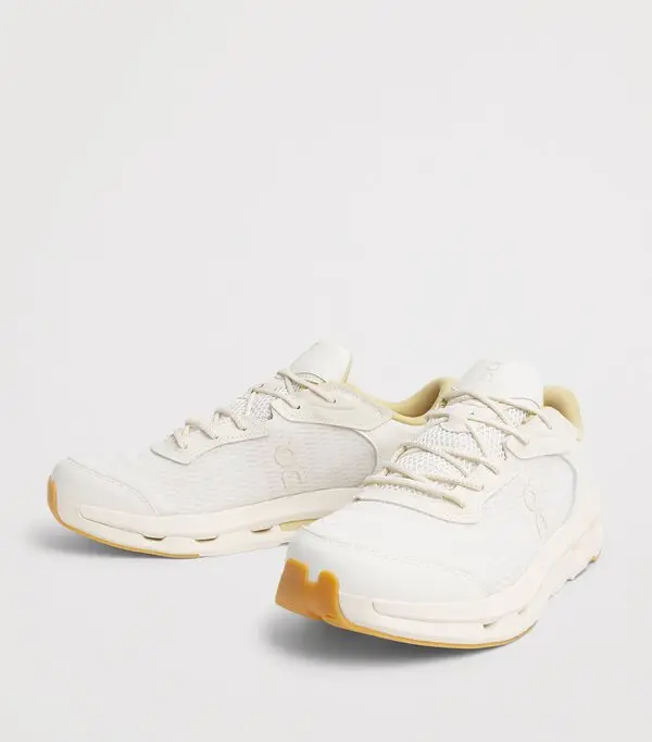 On Cloudze Mo Trainers - Ivory