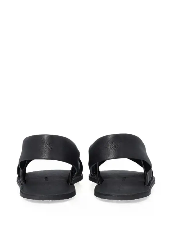 GROUNDIES Crossover Strap Flat Sandals