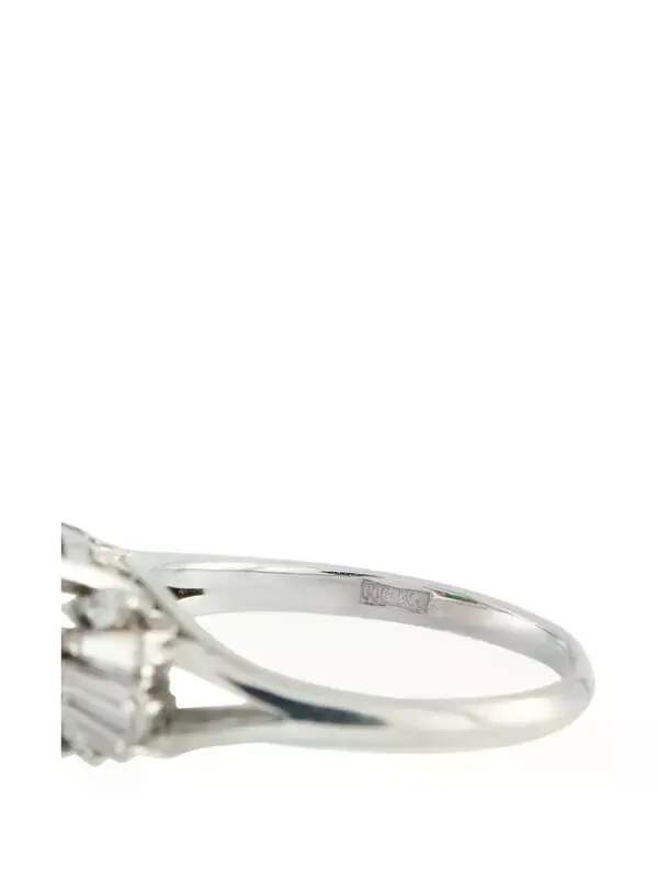 LB EXCLUSIVE Jade And Diamond Platinum Ring