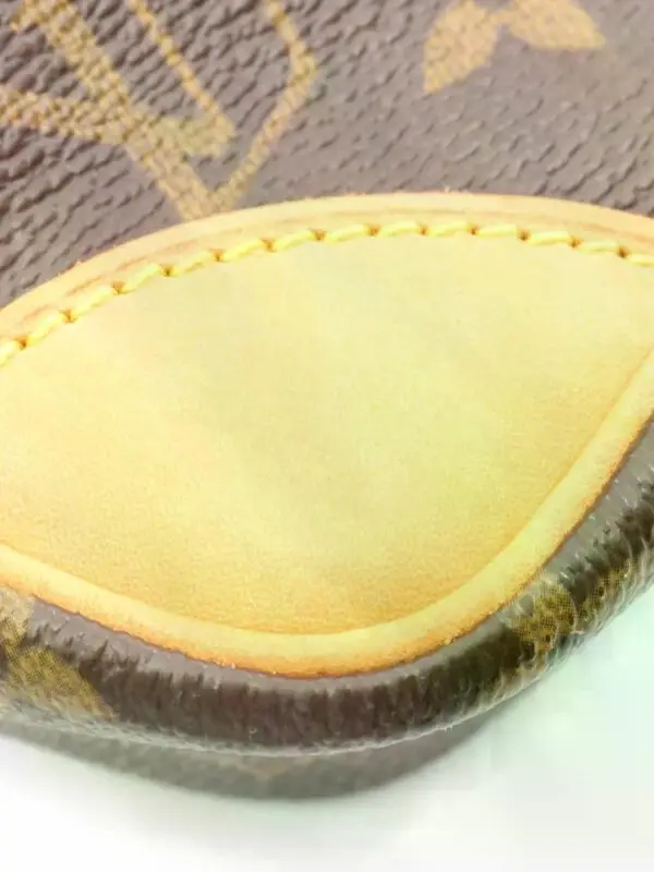 LOUIS VUITTON 2004 Danube Monogram Shoulder Bag