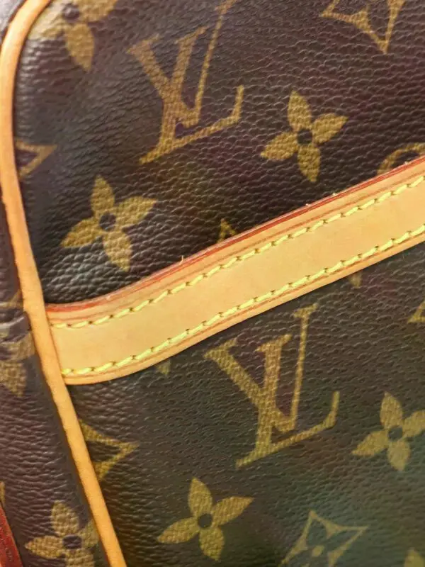 LOUIS VUITTON 2004 Danube Monogram Shoulder Bag